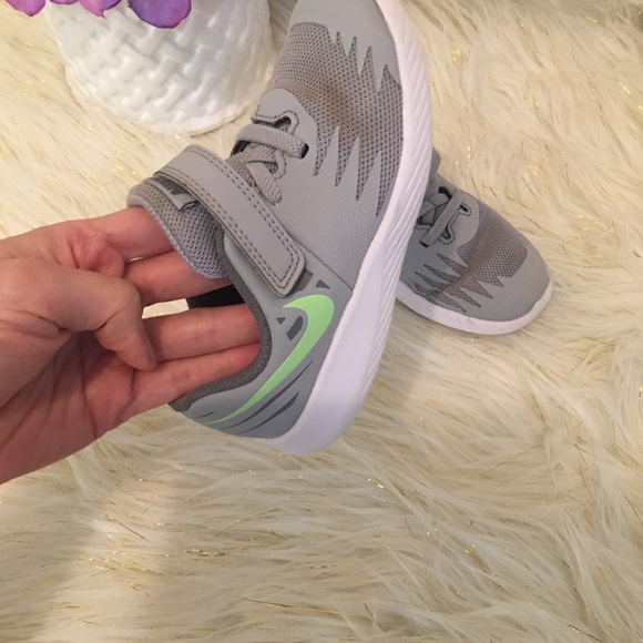 Nike | Shoes | Authentic Boy Nike Sneaker Us Size 9c | Poshmark